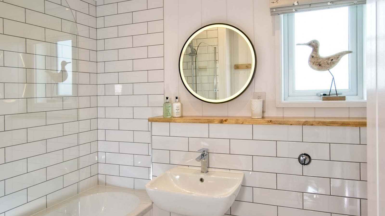 Muir Lodge | Mossyard Caravan Park