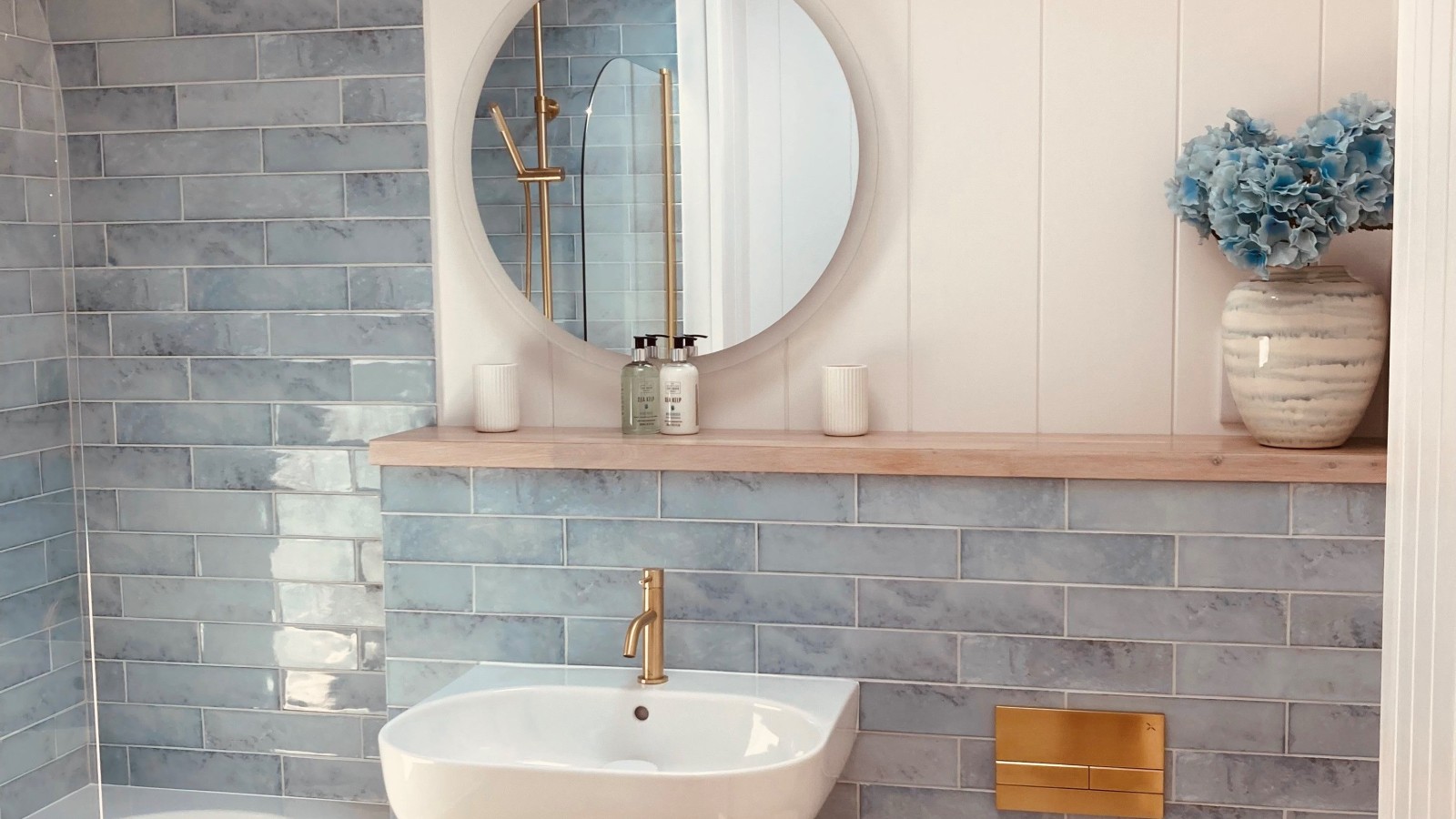 The Moorings | Mossyard Caravan Park